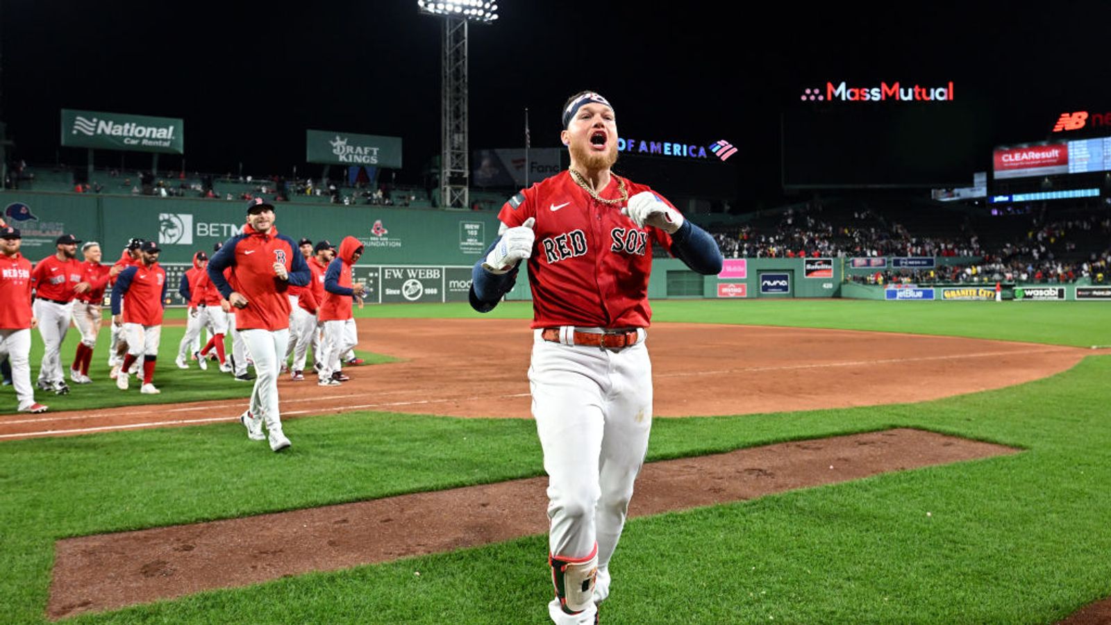 BSJ Game Report: Red Sox 5, Twins 4 (10) -- Sox pull one out in strange comeback win